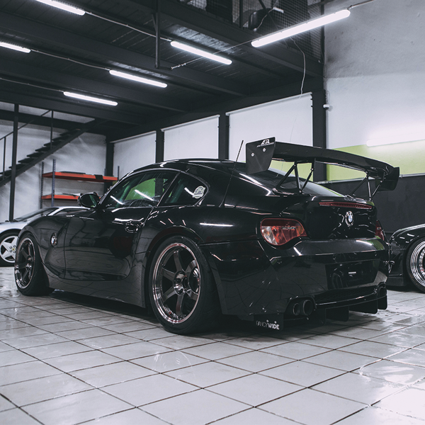 BMW Z4 / Z4M Rear Bumper Diffuser – Bimituning